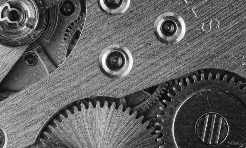 Avoid These 7 Common Time Management Traps